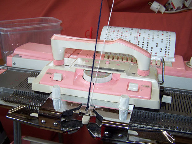 Singer Magic Memory Knitting Machine
