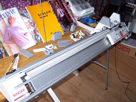 Superba/Singer Knitting Machines