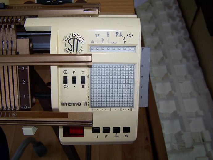 Superba/Singer Knitting Machines