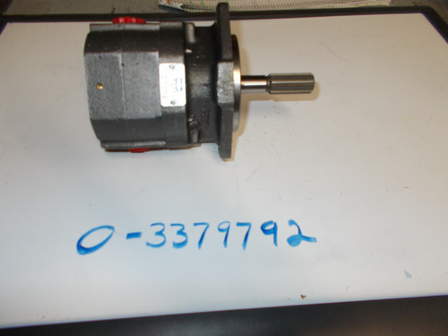 Oshkosh - Power Divider Gear Pump - OEM PN: 3379792 - NEW - P67 ...