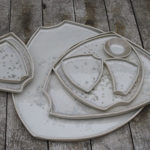 Handmade Plates in stoneware - Anne KRIEG Céramiste