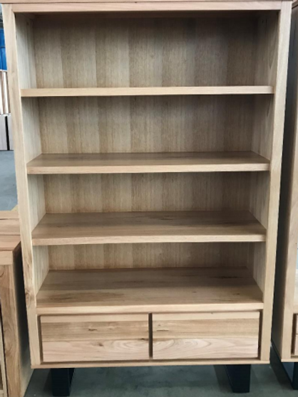 Messmate Shelving | Bay Furniture