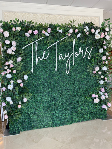 7FT X 8FT GREEN BACKDROP WALL | LI Backdrops