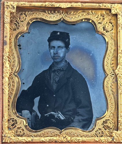 1/6th Ambrotype Federal Soldier with Allen and Wheelock and a US Belt ...
