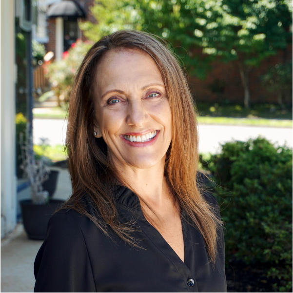 Dr. Nancy Barr | Newnan Eyecare