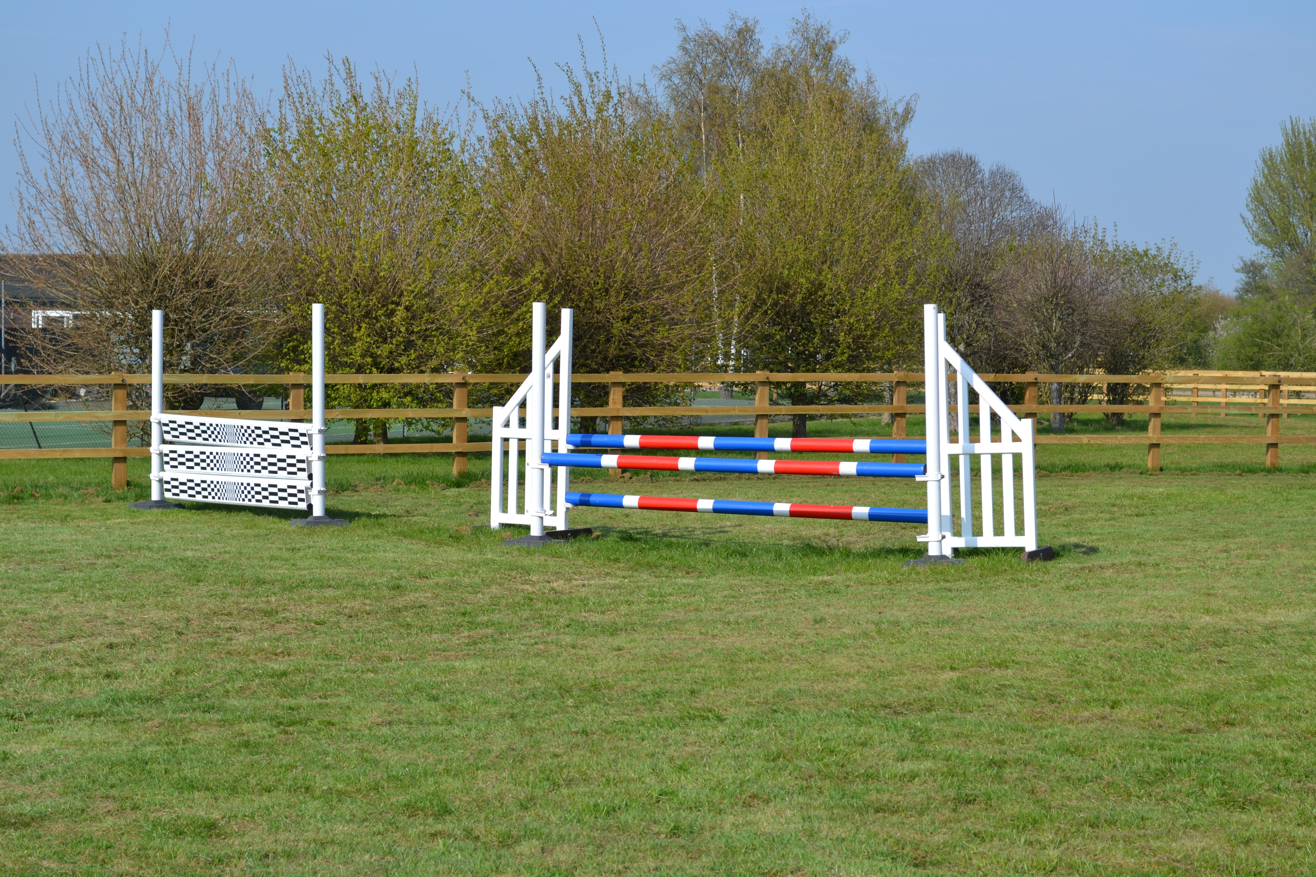 Grass Jumping Paddock - Upper Farm Equestrian, Chinnor, Oxfordshire