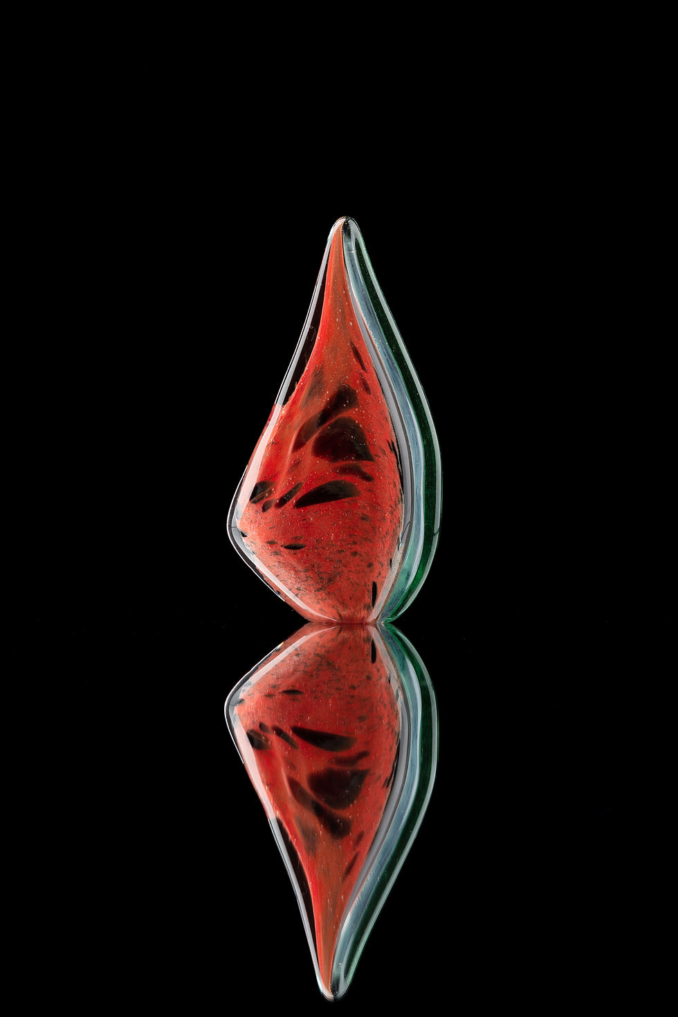 Artisan Abadi | glassblowing studio in Brunei | Mahkota Crystal