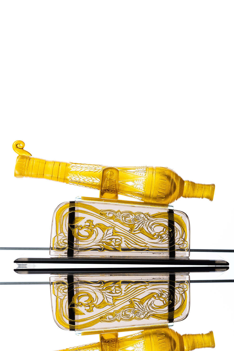 Artisan Abadi | glassblowing studio in Brunei | Mahkota Crystal