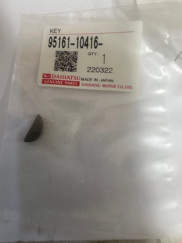 Genuine Daihatsu DL crankshaft woodruff key | Rocky garage