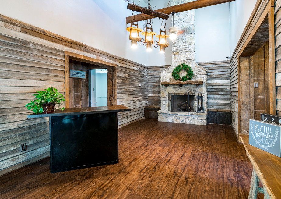 Rustic Event Venue | Country Ridge Cottage | United States