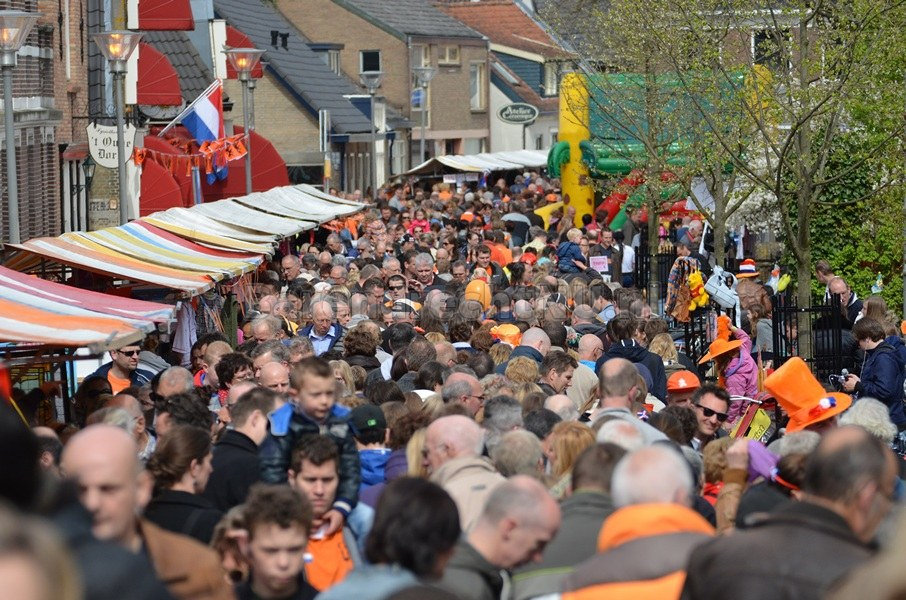 KONINGSDAG braderie 2025 Oude dorpskern Barendrecht | OKKER.experience