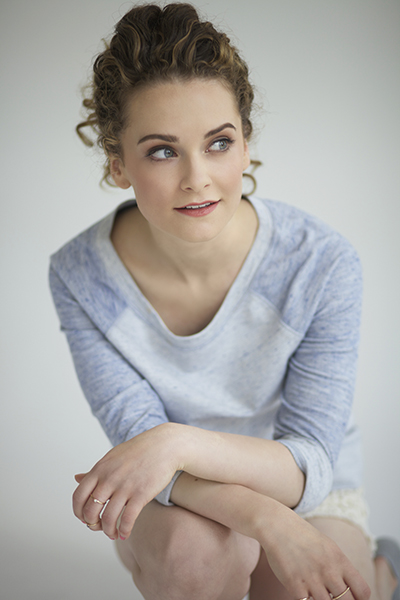 Cathryn Wake | Actor | Writer | Musician