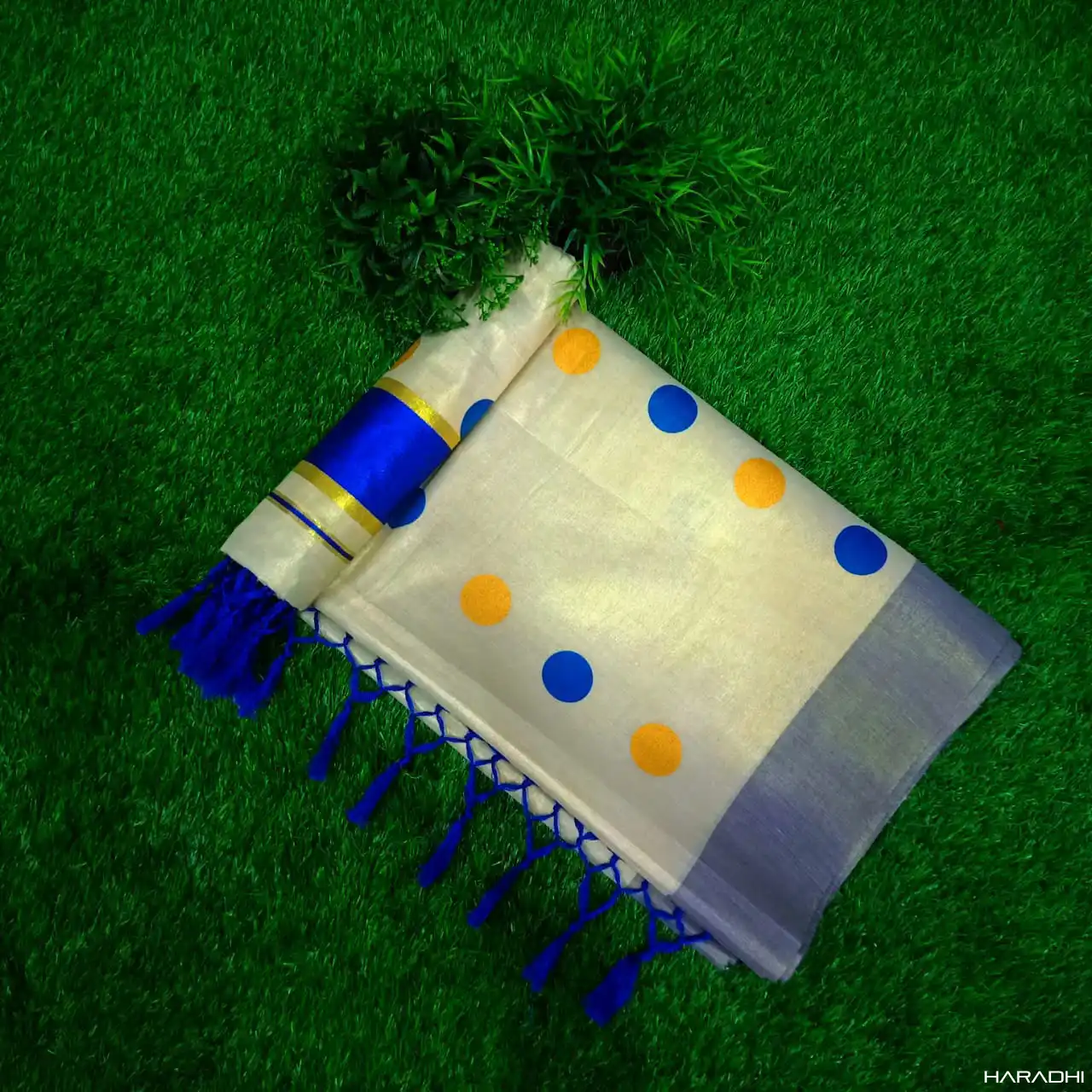 Buy Traditional Kerala Saree Online at the Best Price | HARADHI 4/8