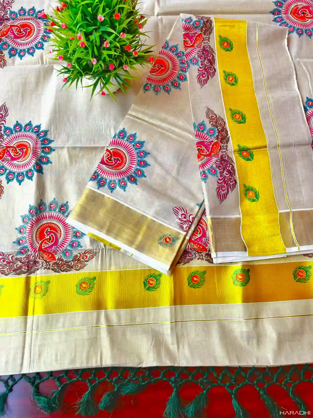 Peacock Designer Forest Green Tussel Tissue Setmundu | HARADHI