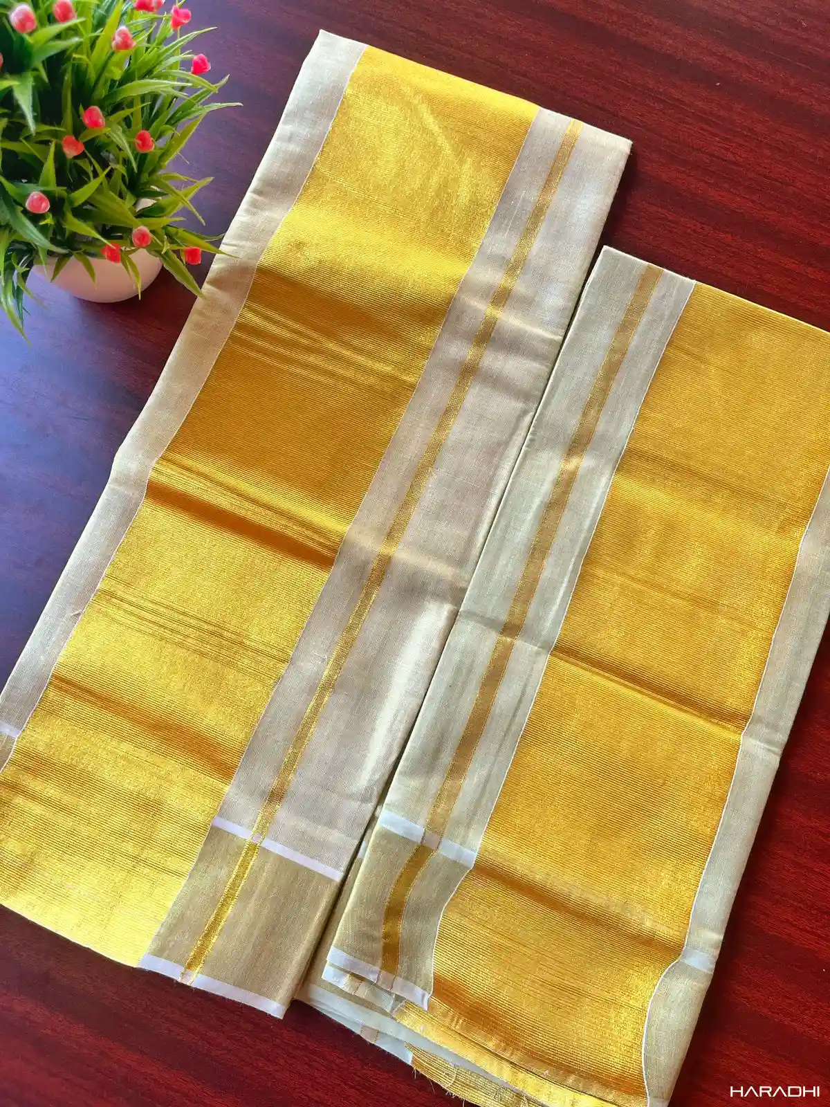 Kerala Kuthampully Set Mundu Online | HARADHI