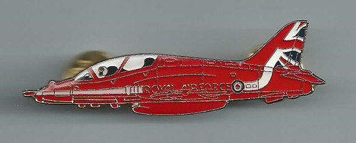Red Arrows Side View Pin Badge | LancasterAssociation