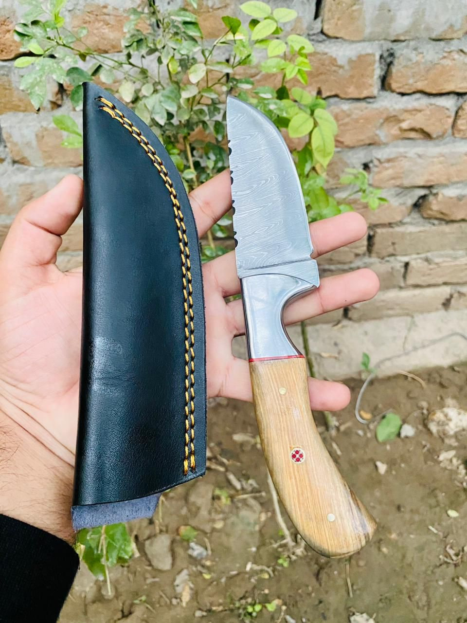 ukw-lizard-damascus-hunting-knife