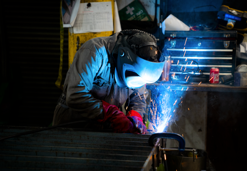 Alloy Fabweld Ltd | Welder