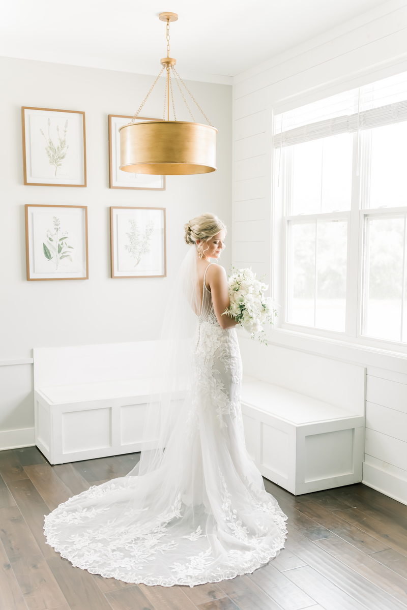 Summer Wedding at Murray Wedding Venue, The Barn at White Oaks