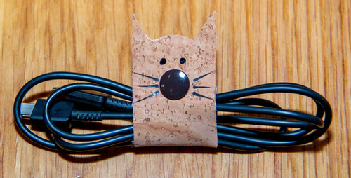 The Little Cat Cable Tidy Pattern | Magic Flying Boots