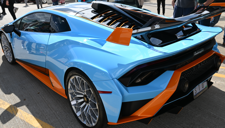 MN Cars & Coffee | Downtown Minneapolis | Leamington Ramp