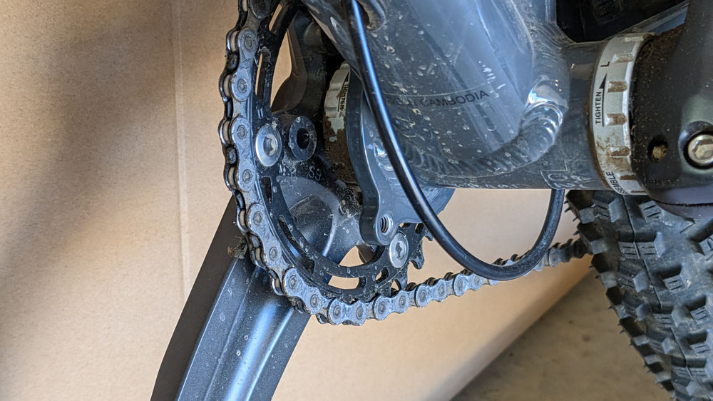 Welded adapter under bottom bracket | Johnny Nerd Out