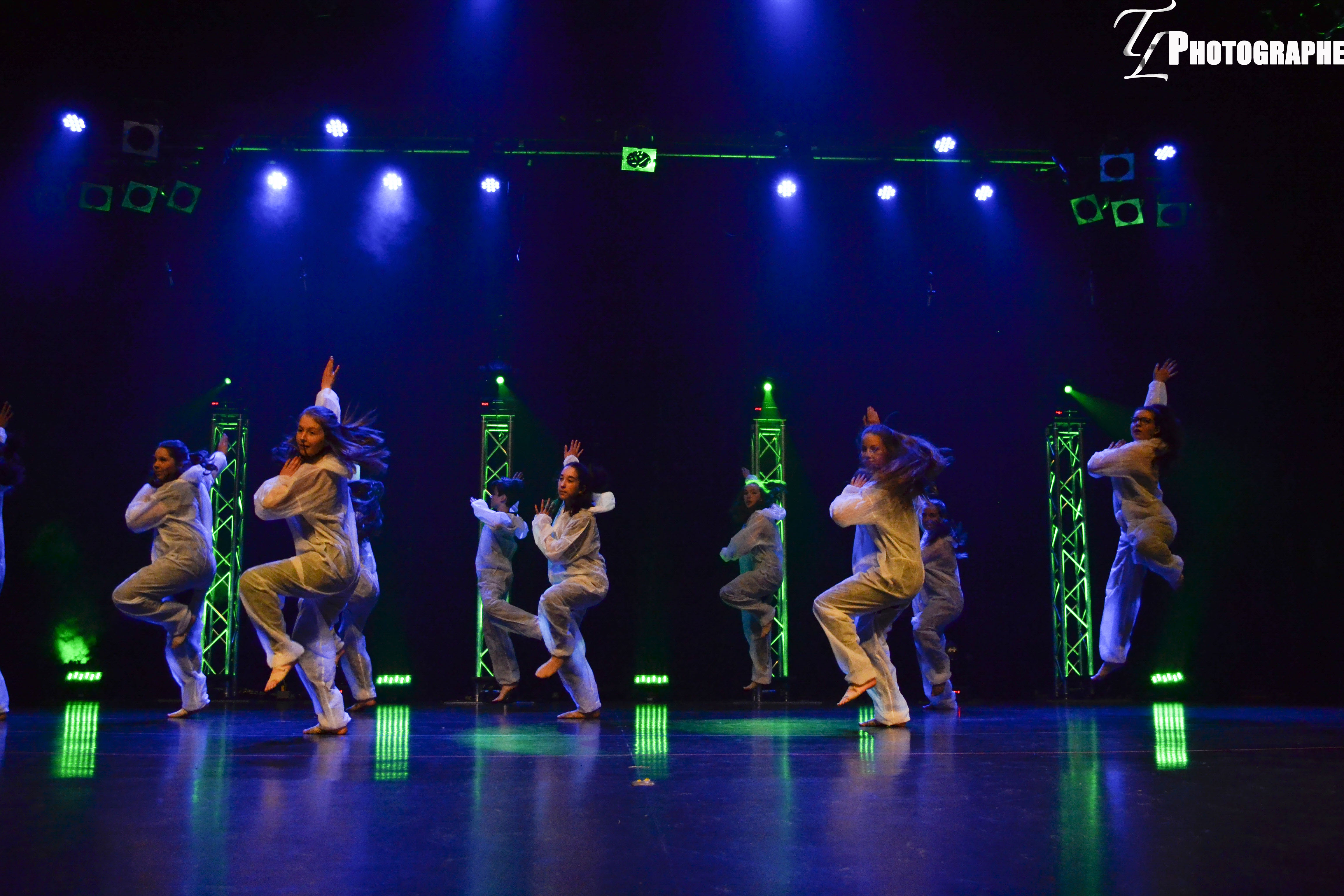 STUDIO J DANSE | STE-JULIE | Accueil