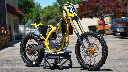 ENTER TO WIN // mXrevival's 2006 Suzuki RM250 Build | mXrevival