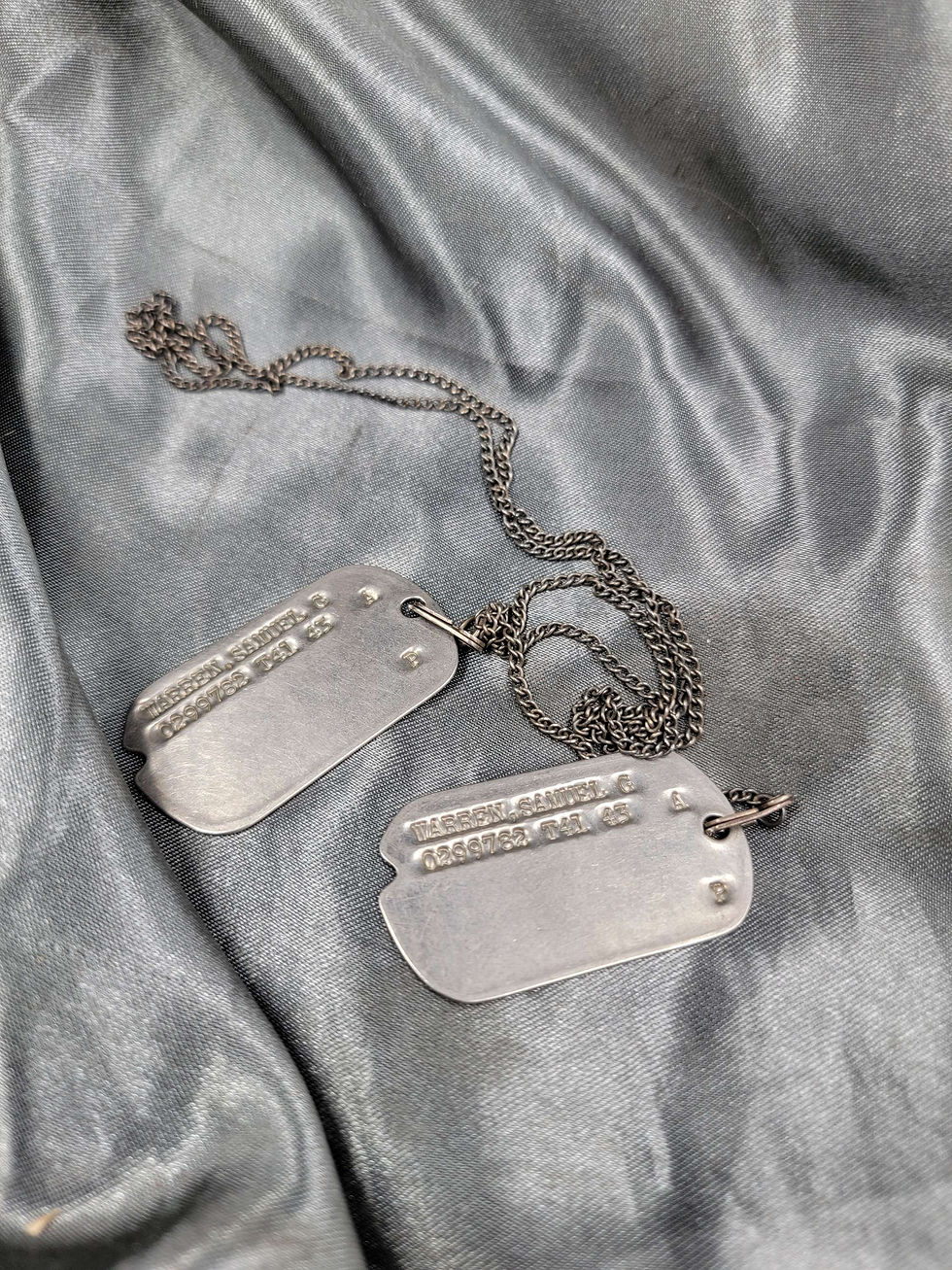 WWII DOG TAGS AND SISTER CHAIN | The War Front