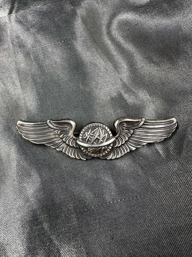 WWII US AIR CORPS NAVIGATOR WINGS | The War Front
