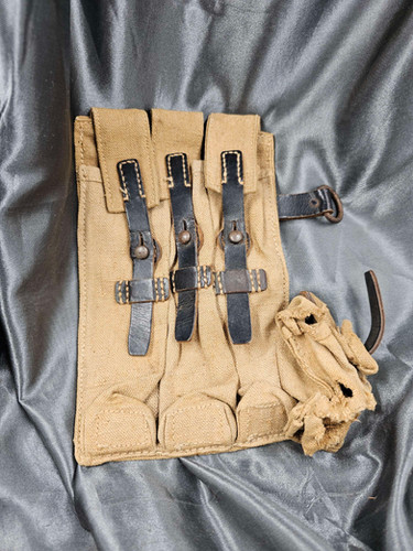 WWII GERMAN MP40 POUCH | The War Front