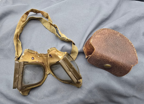 WWII Japanese Goggle with Case | The War Front