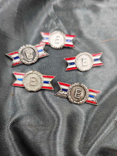 WWII US PRODUCTION PIN | The War Front