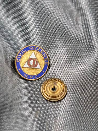 WWII NEW YORK CITY CIVIL DEFENSE PIN | The War Front