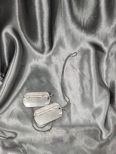 WWII WOMEN DOG TAGS ON M1940 SISTER CHAIN | The War Front