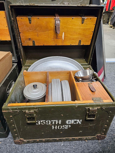 KOREAN WAR MEDICAL OFFICER MESS KIT | The War Front
