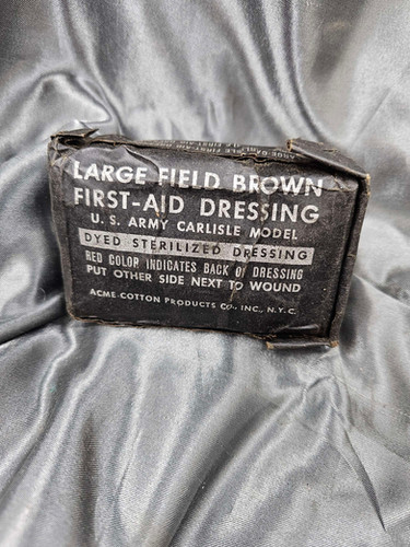 WWII US LARGE FIELD BROWN FIRST AID DRESSING | The War Front