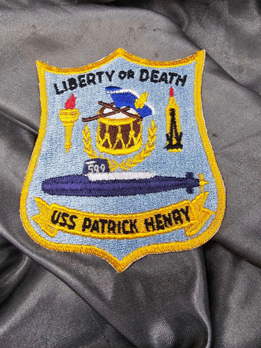 US NAVY USS PATRICK HENRY PATCH | The War Front