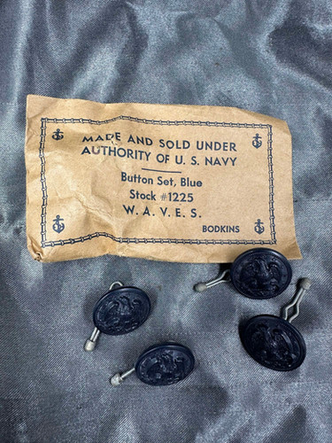 WWII US NAVY WAVES BUTTONS IN ORIGINAL ENVELOPE | The War Front