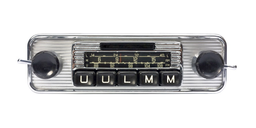 The Fascinating History of Car Audio | Mobile One