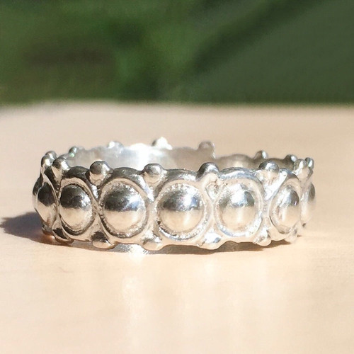 Anglo Saxon Style Sterling Silver Ring | hilomilo