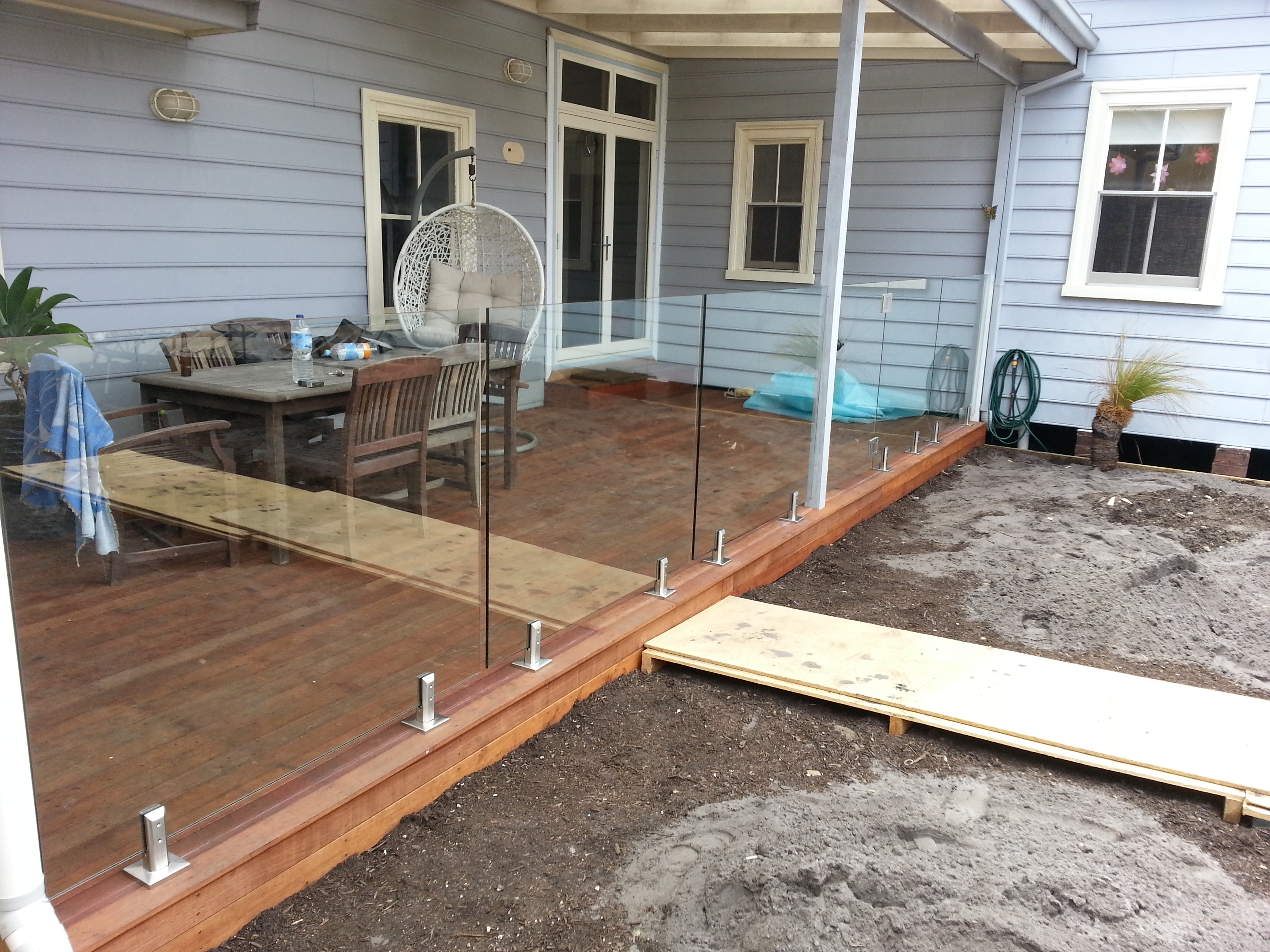 Frameless Glass Pool Fences Newcastle