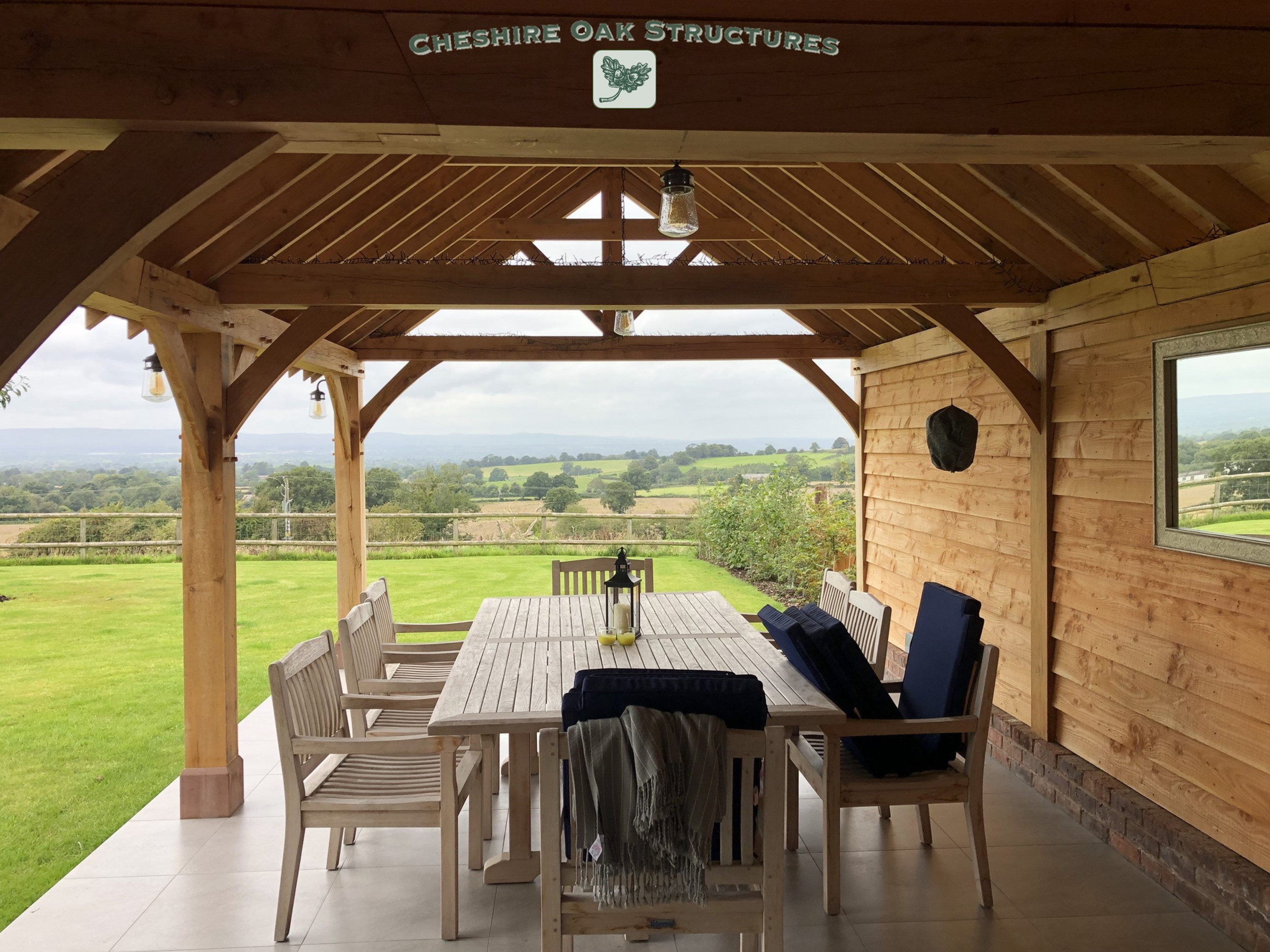 "Creating the Perfect Outdoor Oasis: Design of an Oak Frame Pavilion ...