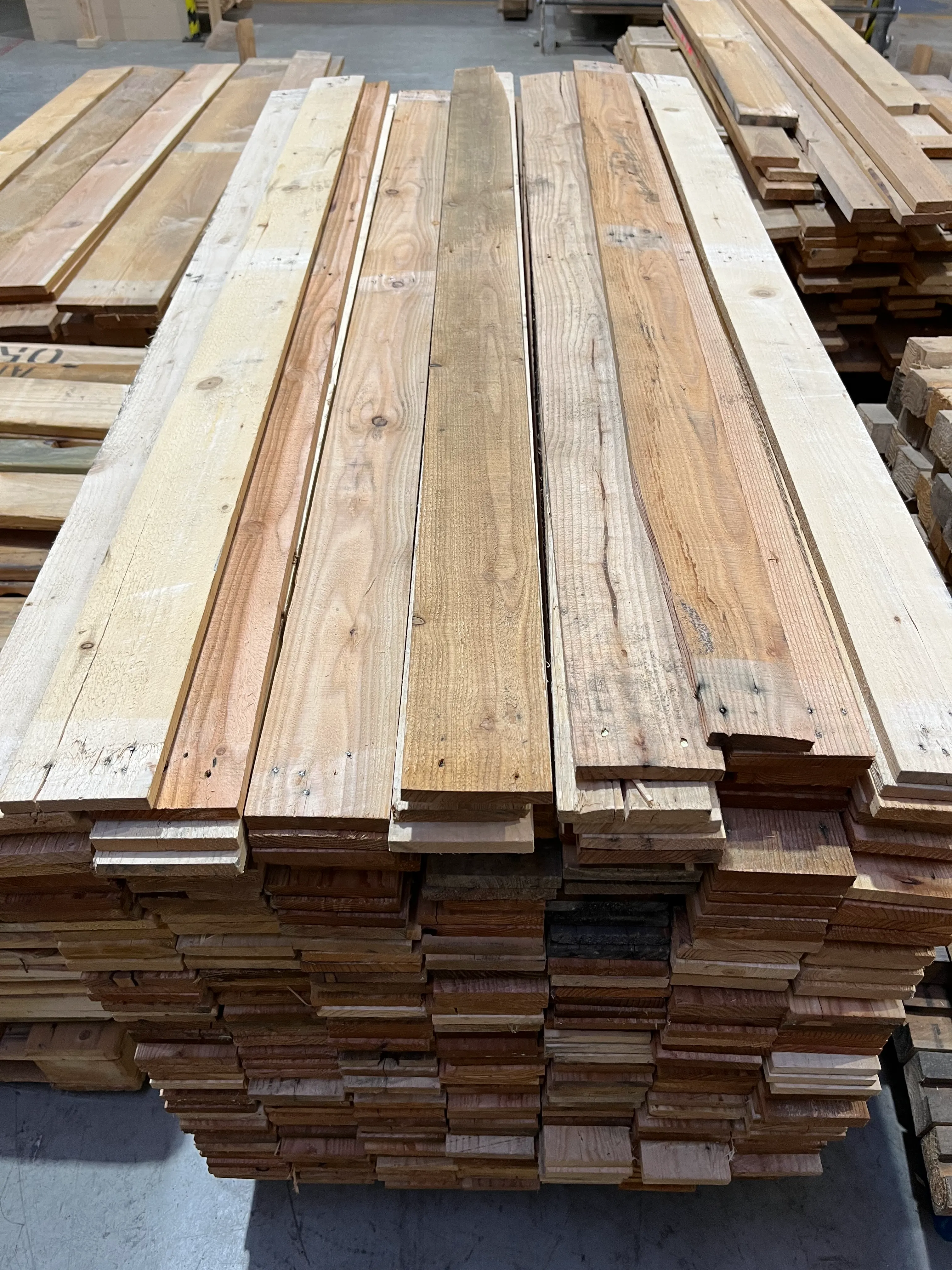 R29 1670x95x15mm Recycled Timber | bornagainpallets