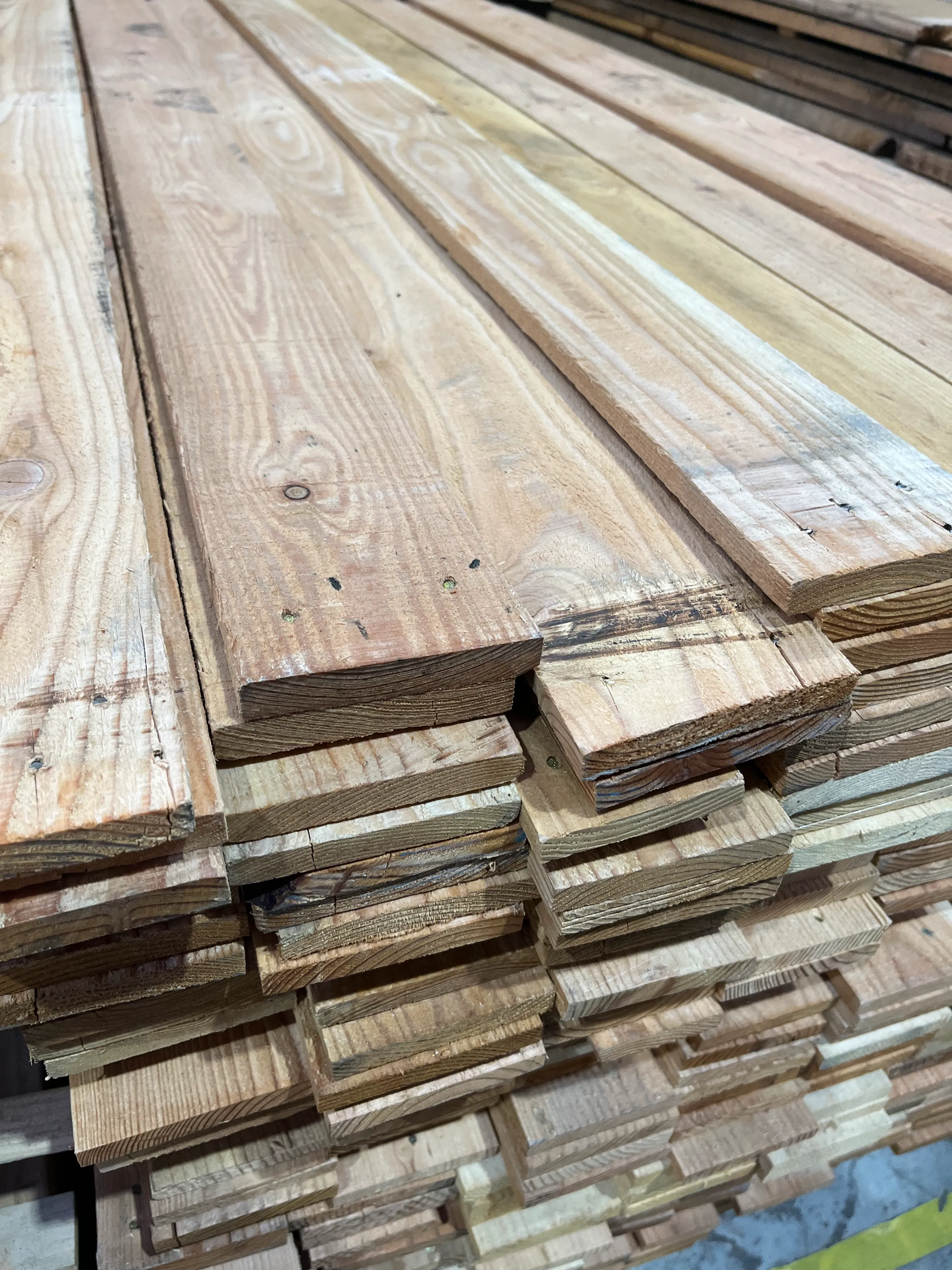 R29 1670x95x15mm Recycled Timber | bornagainpallets