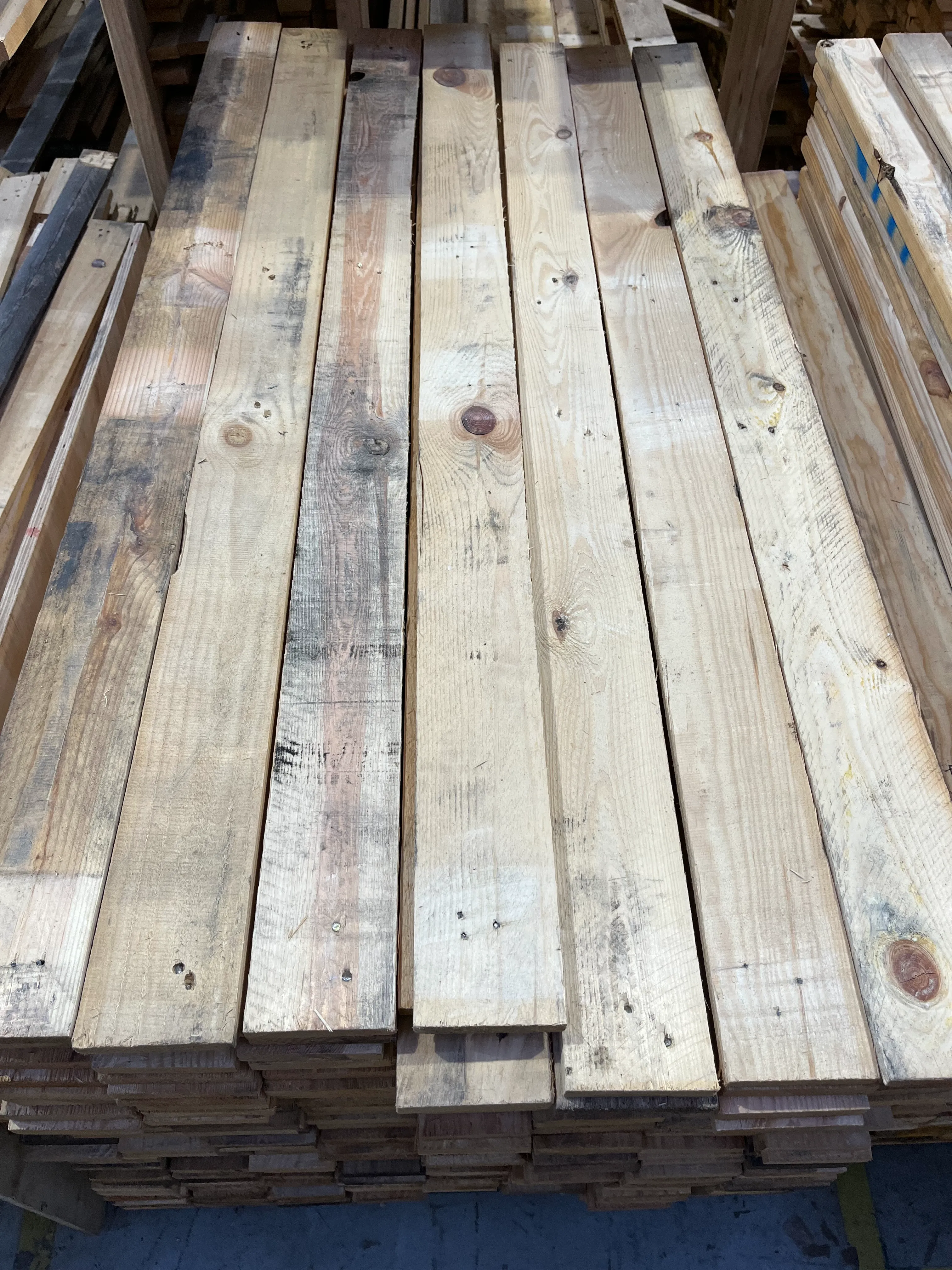 R50 1420x95x17mm Recycled Timber | bornagainpallets