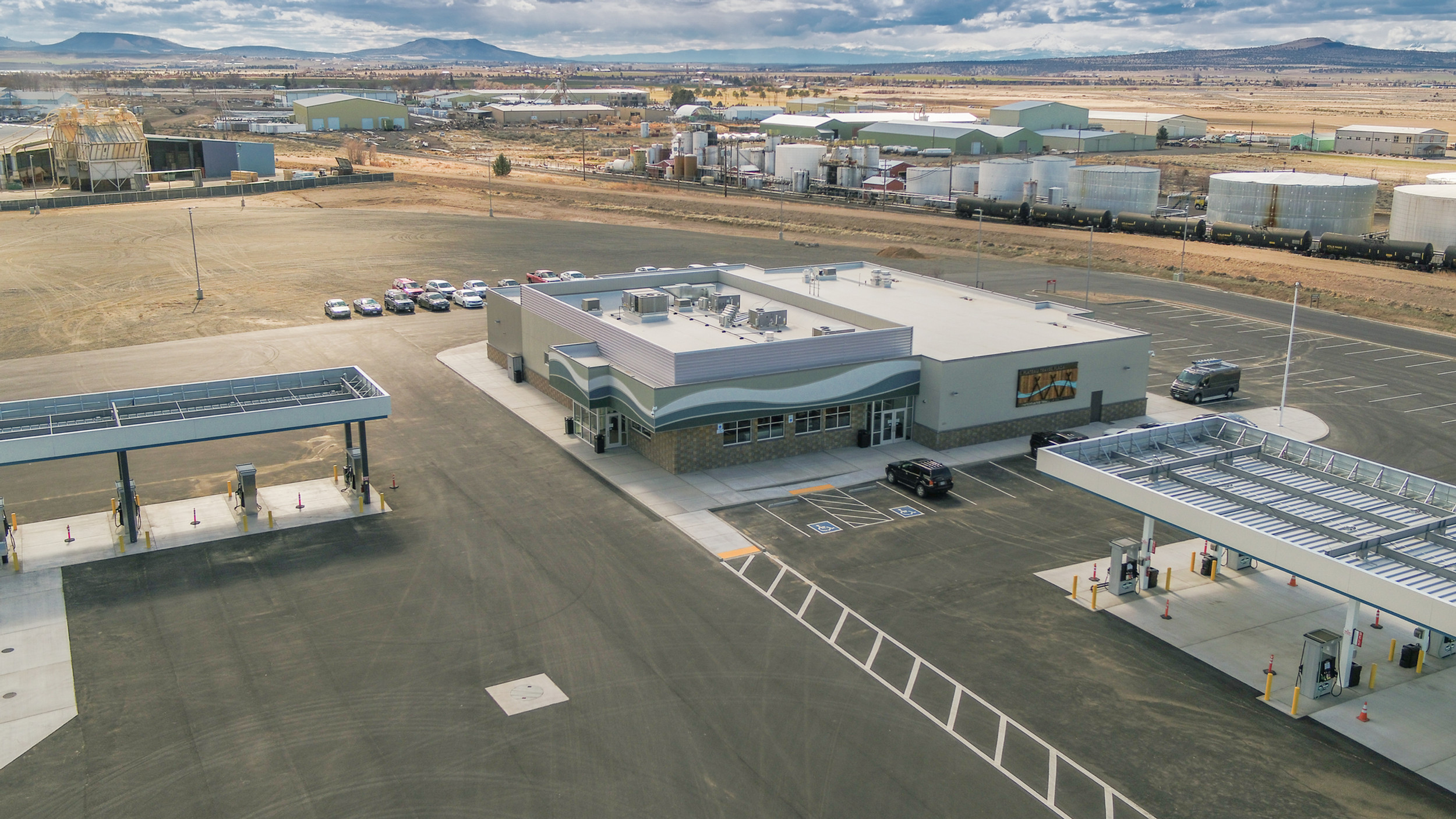 Plateau Travel Plaza GALLERY | lathamexcavation