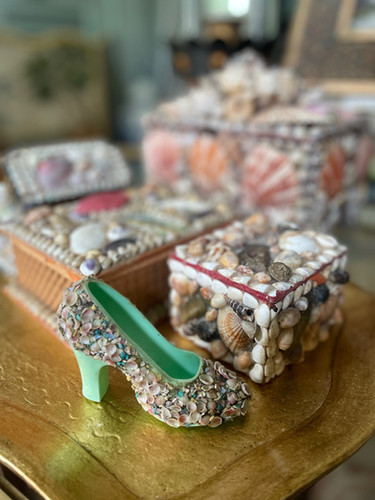 Seashell covered shoe | Plate and Plaid