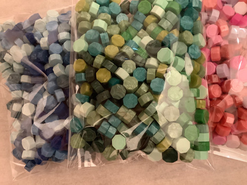 Wax Seal Pellets x approximately 300 Green | Shabbydabbydoodah