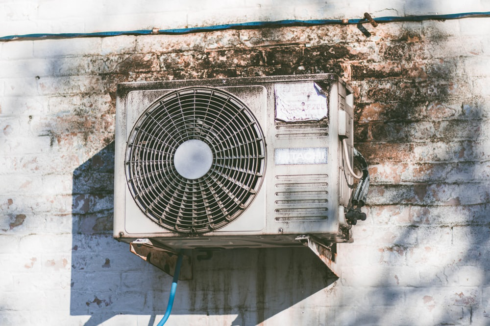 What to Do If Your AC Breaks Down Unexpectedly? | Florida Breeze